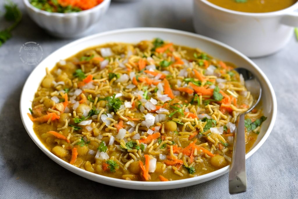Masala Puri Chaat Masala Puri Recipe Cooking From Heart
