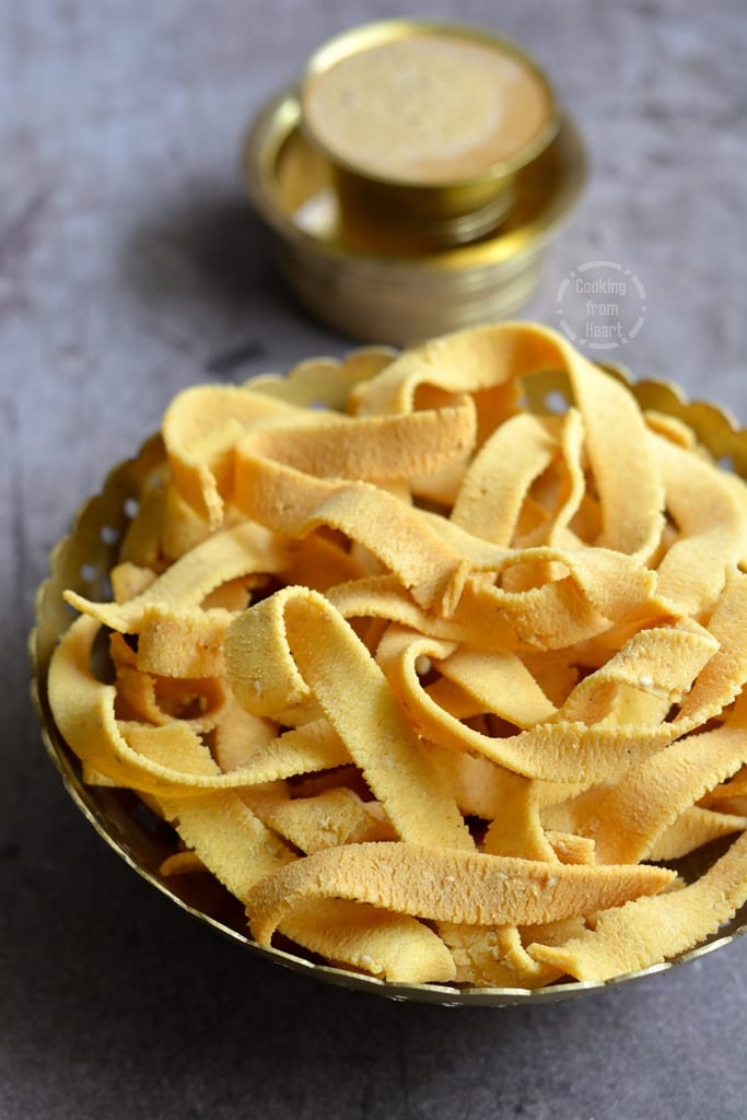 Ribbon Pakoda | Ribbon Murukku | Ola Pakoda - Cooking From Heart